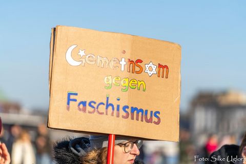 Eure Anti-AfD-Plakate: 90-mal Vielfalt statt Einfalt