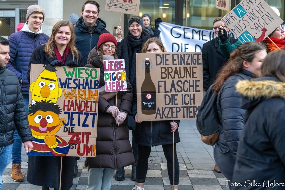 Eure Anti-AfD-Plakate: 90-mal Vielfalt statt Einfalt